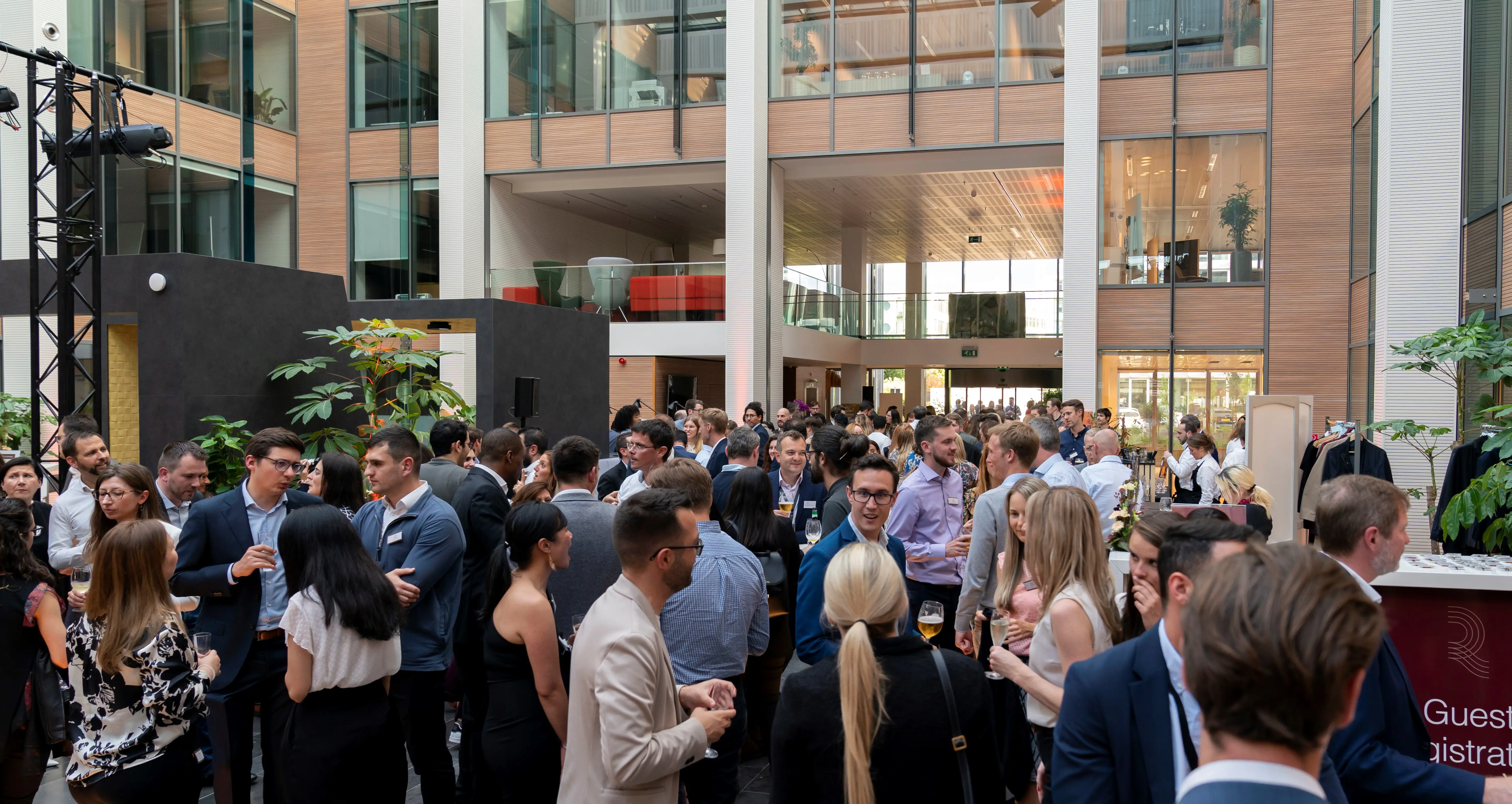 Travailler chez Revantage Europe | Great Place To Work - Français